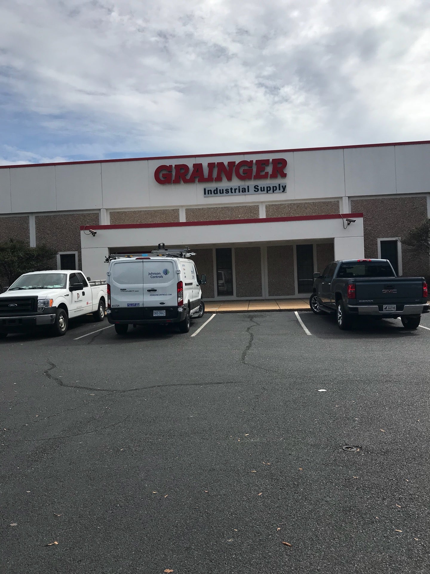 Grainger Industrial Supply, 1901 Nonconnah Blvd, Memphis, TN - MapQuest