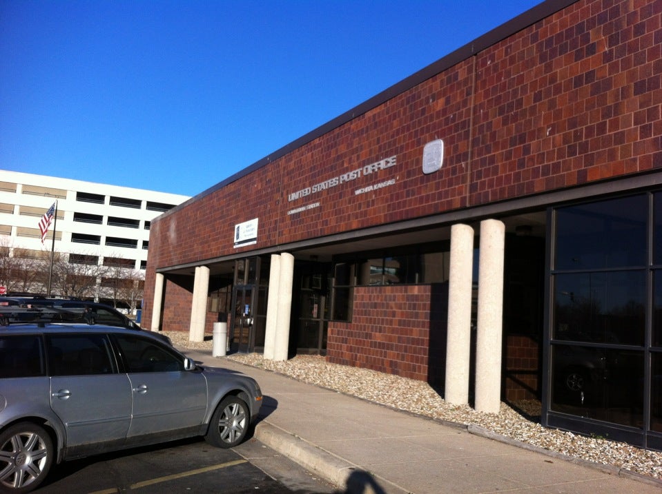 United States Postal Service, 330 W 2nd St N, Wichita, KS - MapQuest