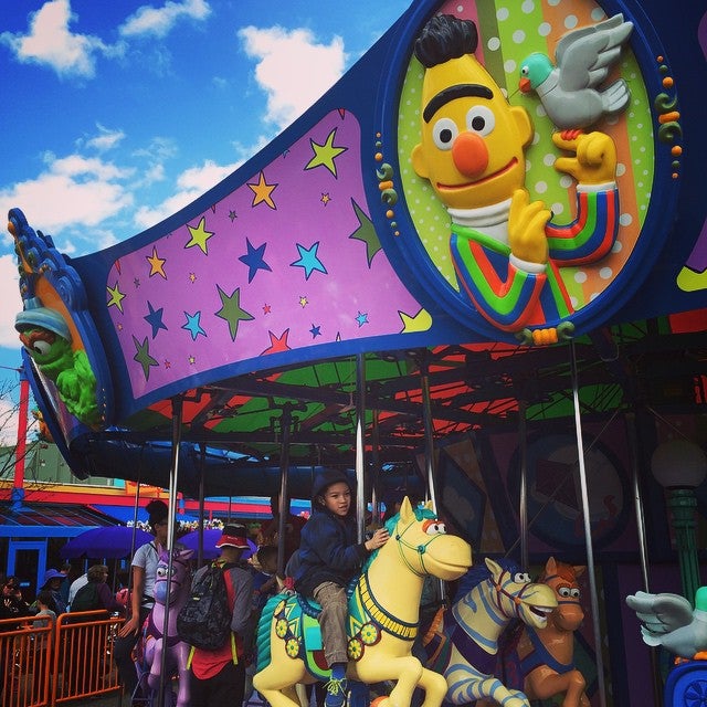 Sesame Place - Sunny Day Carousel, Langhorne, PA, Amusement Parks ...