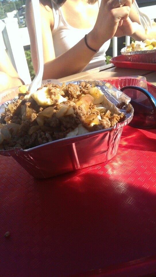 Casse-croûte Chez Ti-Oui, 201 Saint-Jacques Ave, Saint-Raymond, QC ...