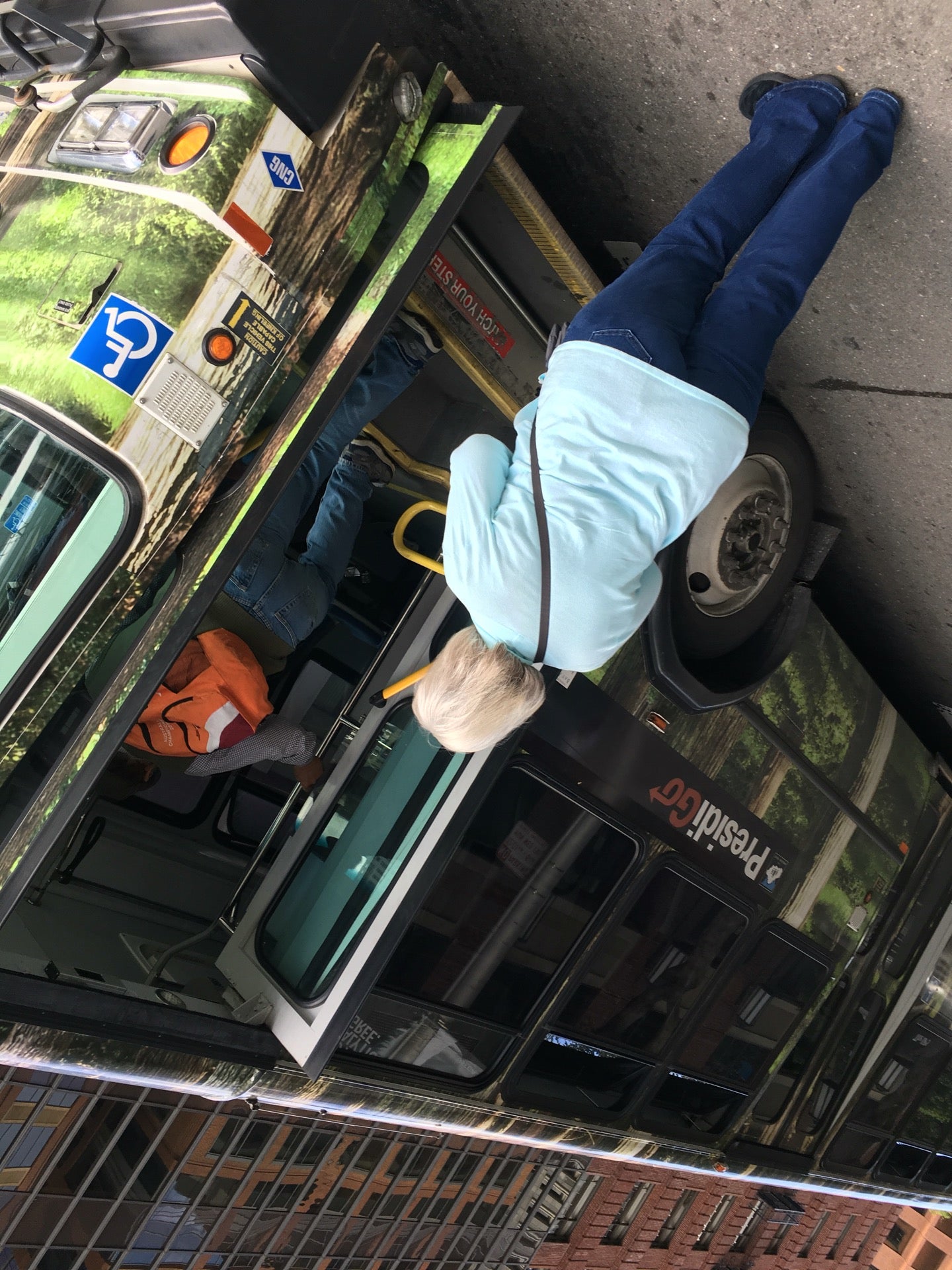 PresidiGo Downtown Shuttle - Transbay Terminal Stop, Main St, San ...