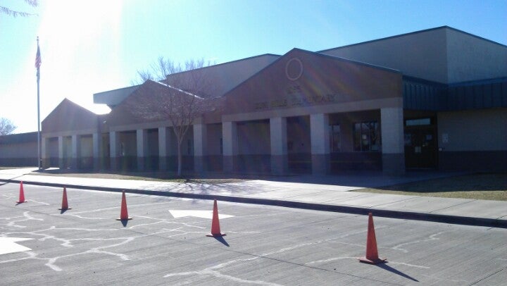 Zuni Hills Elementary School, 10851 W Williams Rd, Peoria, AZ ...