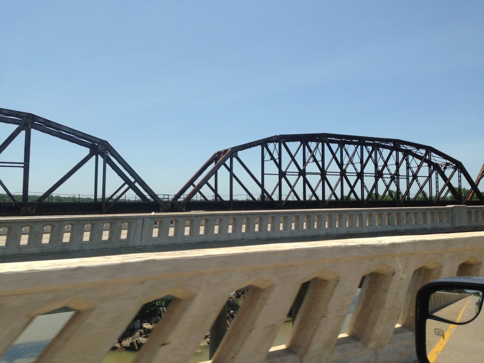 Red River Bridge, Denison, TX, Bridge - MapQuest