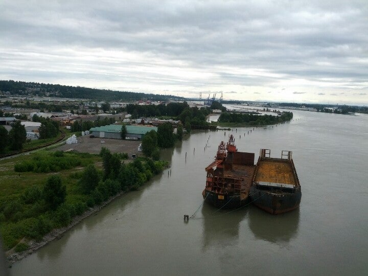 Scott Road SkyTrain Station, 12515 110th Ave, Surrey, BC - MapQuest