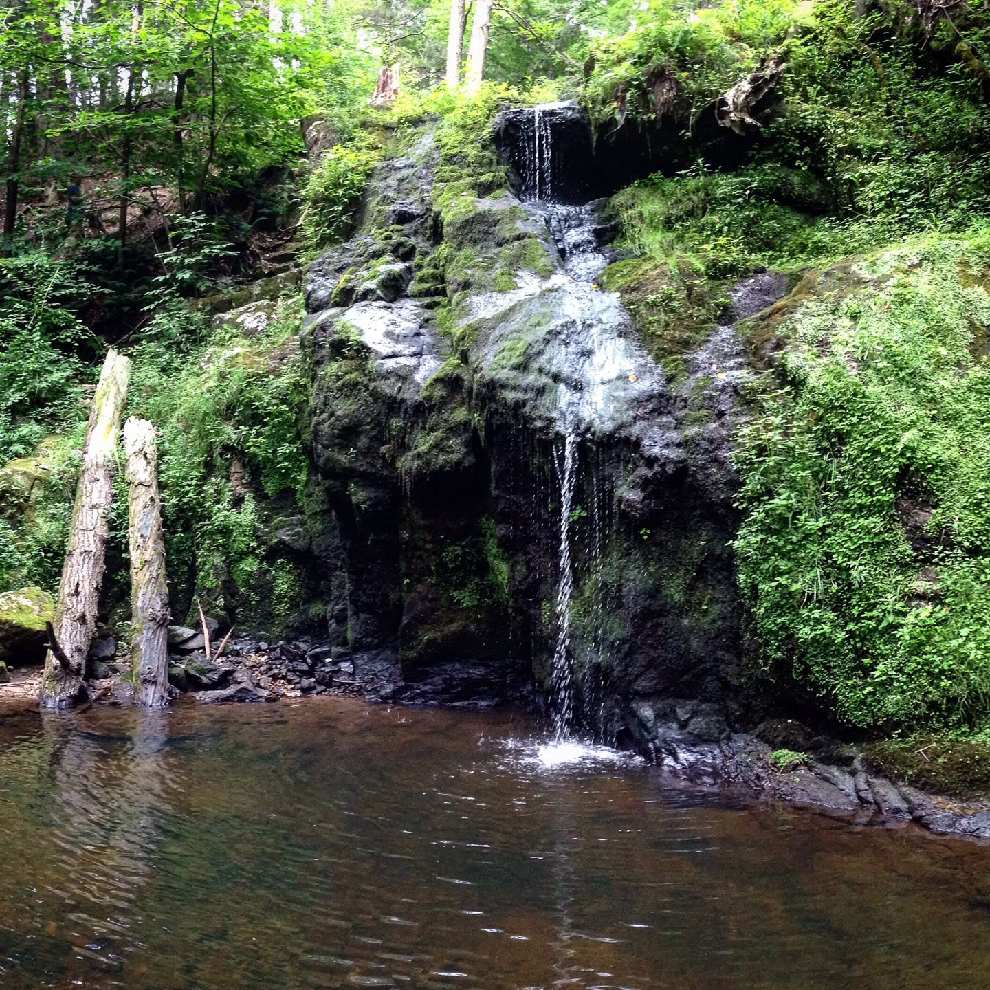 Nonnewaug Falls, Woodbury, CT - MapQuest