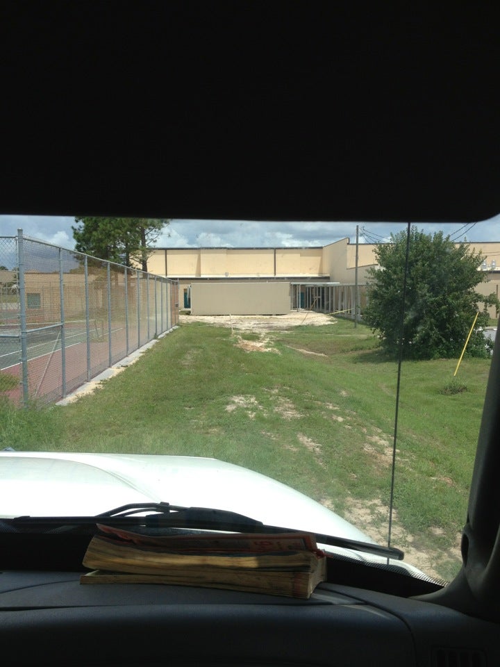 Surfside Middle School, 300 Nautilus St, Panama City Beach, FL - MapQuest
