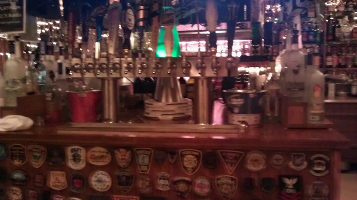 Tara's Tavern, 1 Cookstown New Egypt Rd, North Hanover Twp, NJ, Eating ...