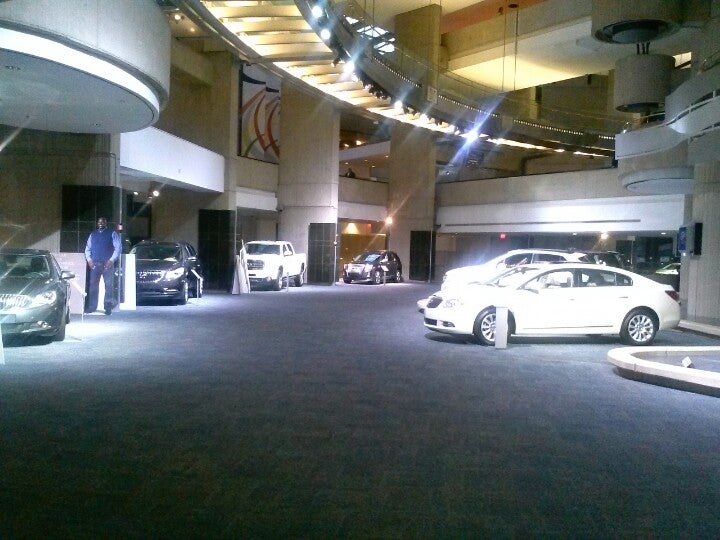 CHEVROLET Headquarters, Renaissance Ctr, Detroit, MI - MapQuest