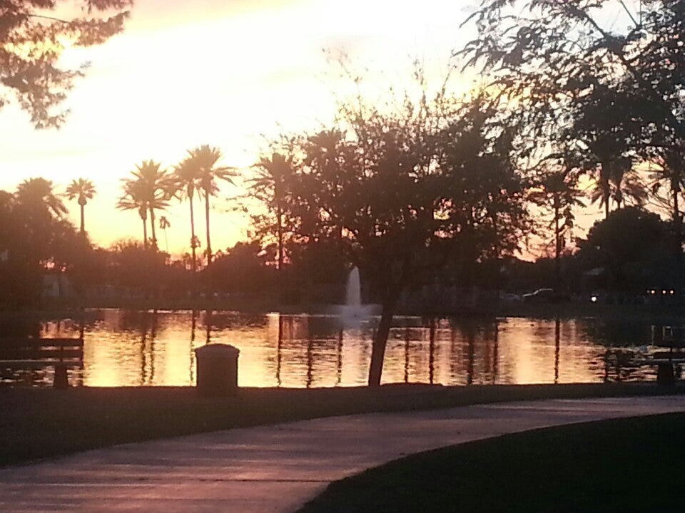 Tierra Verde Lake Park, E Cascada Rd, Litchfield Park, AZ - MapQuest