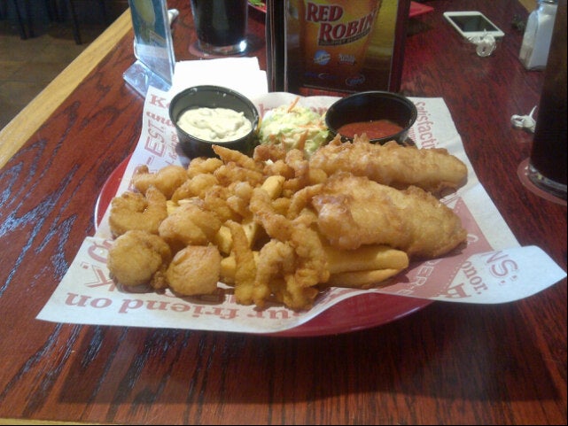 Red Robin Clucks And Shrimp