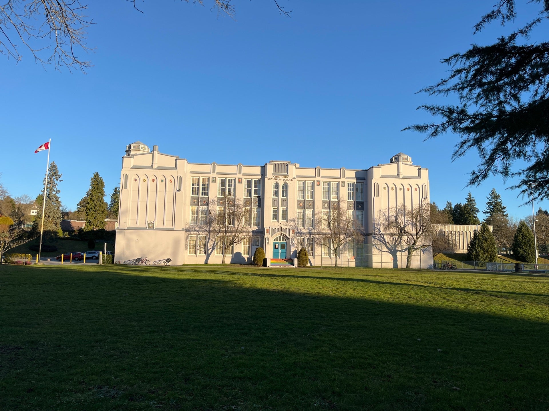 Point Grey Secondary School, 5350 East Blvd, Vancouver, BC - MapQuest