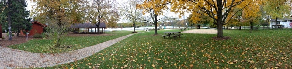 Bruce Lake, 807 81st St, Downers Grove, IL - MapQuest