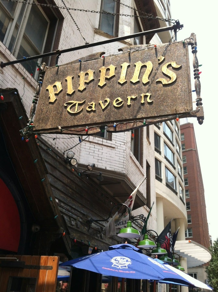 Pippin's Tavern, 39 E Chicago Ave, Chicago, IL, Tavern - MapQuest