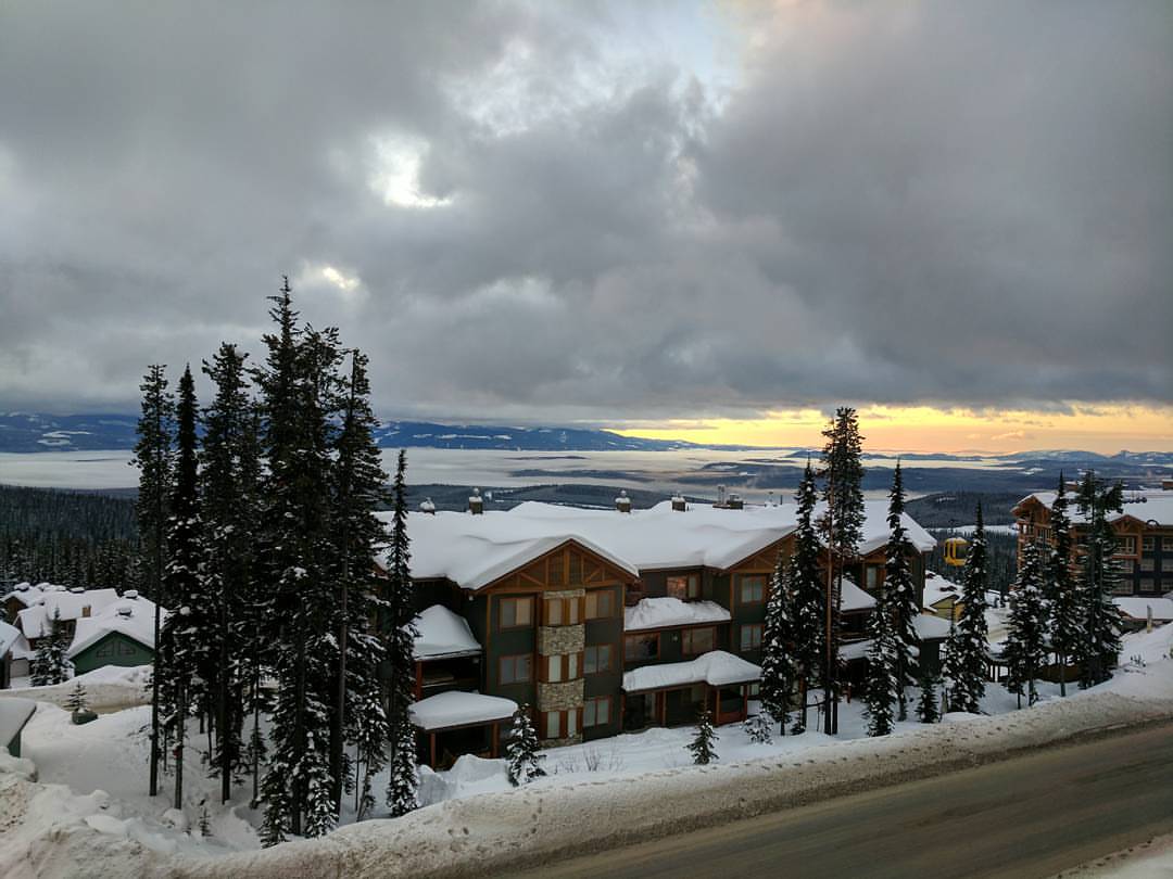 White Crystal Inn, 5275 Big White Road, Big White Big White, British ...