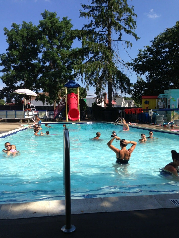 Twin Oaks Day Camp, 458 Babylon Tpke, Freeport, NY - MapQuest