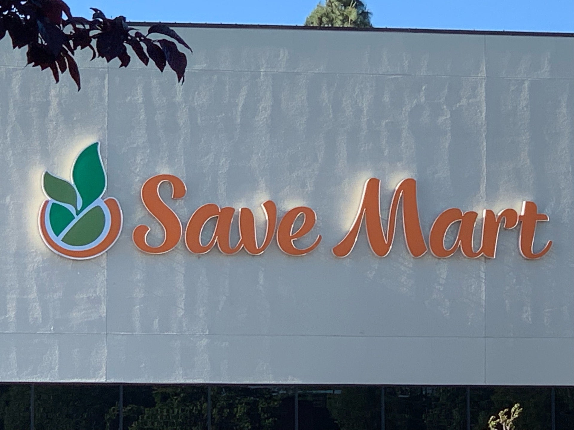 Save Mart Logo