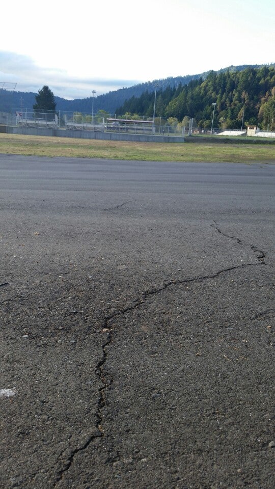 Hoopa Valley High School, 11400 State Highway 96, Hoopa, CA, Schools ...