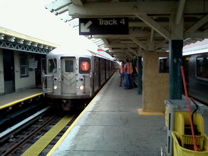 MTA - 242 St - Van Cortlandt Park Subway Station, 201 W 242nd St, New ...