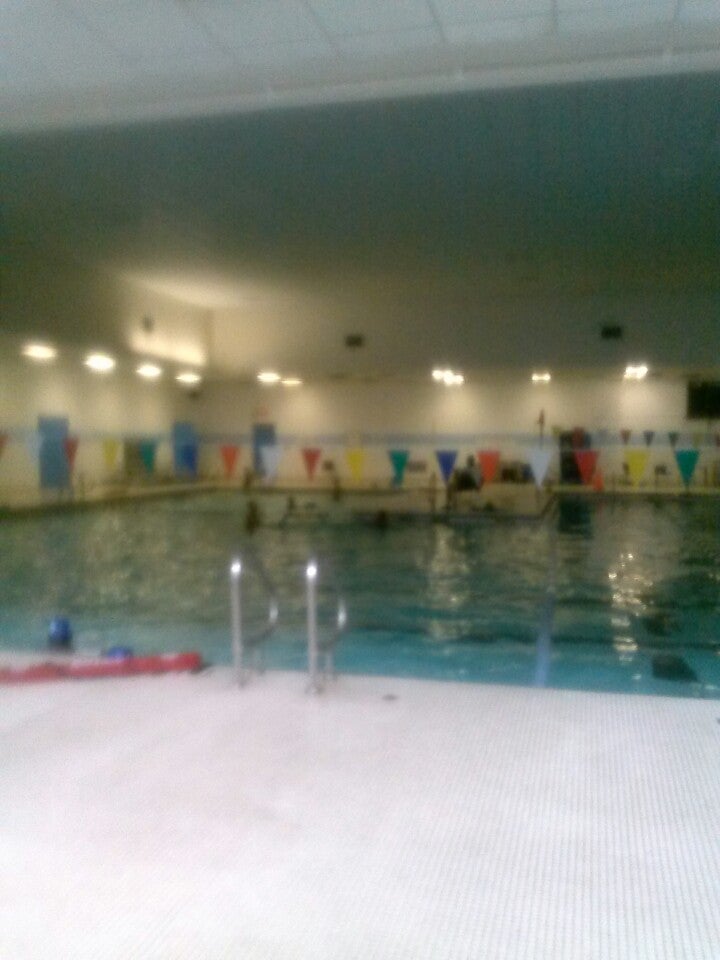 Adams Butzel Recreation Complex, 10500 Lyndon St, Detroit, MI ...