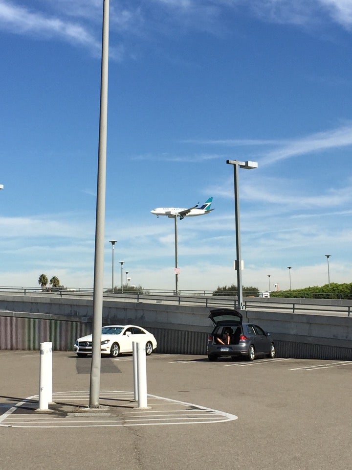 LAX-Cell Phone Waiting Lot - CLOSED, 6221 W 96th St, Los Angeles, CA ...