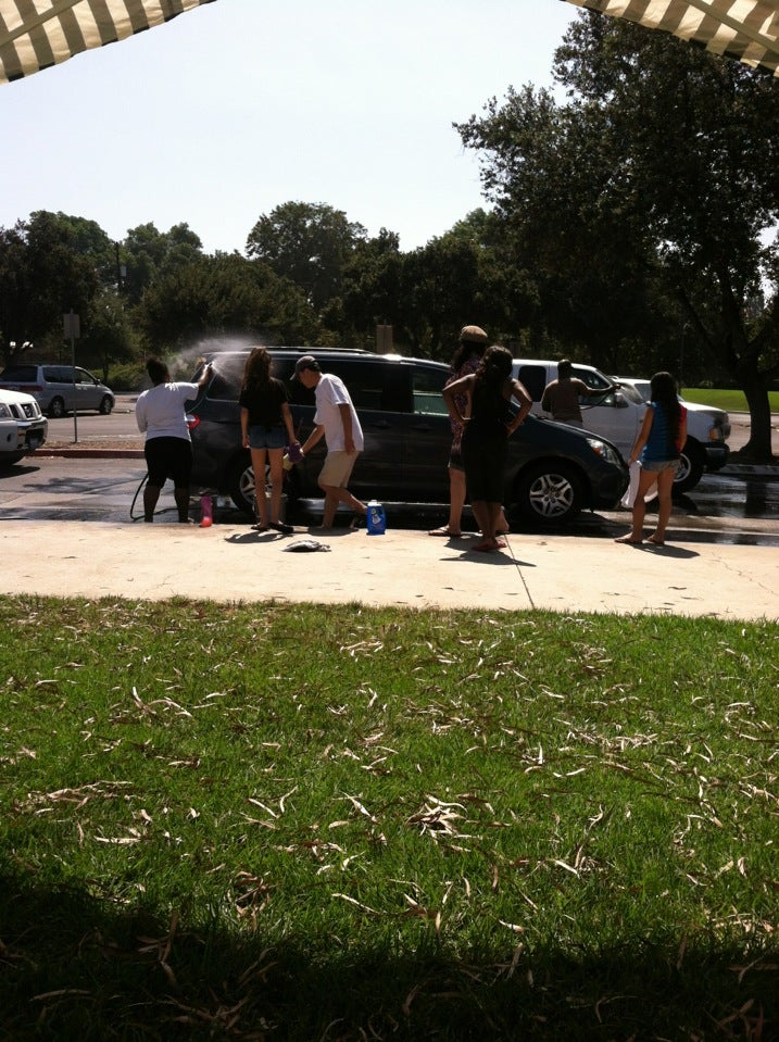 El Roble Intermediate School, 665 N Mountain Ave, Claremont, CA - MapQuest