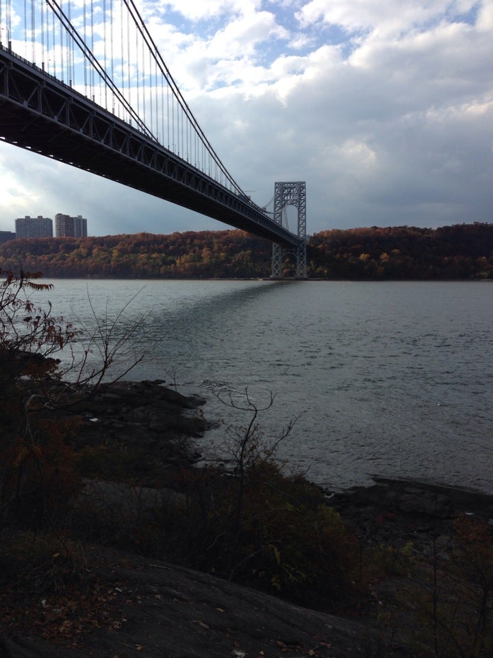 George Washington Bridge Lookout Point, New York, NY, Landmark - MapQuest