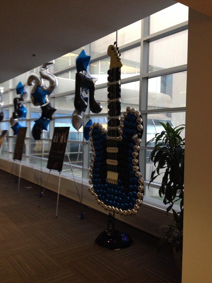 American Express, 101 McNabb St, Markham, ON - MapQuest