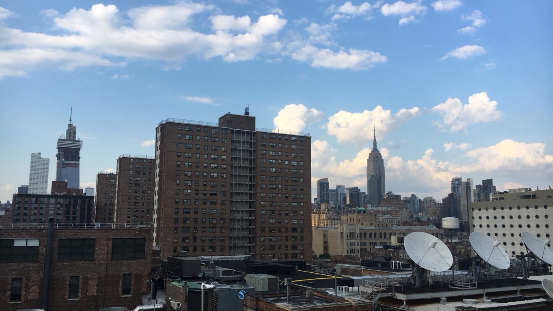 Live Nation Rooftop Bar, 430 W 15th St, New York, NY, Cocktail Lounges ...