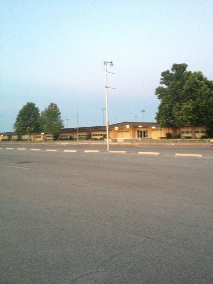 Altus Intermediate School, 1221 N Howse St, Altus, OK - MapQuest