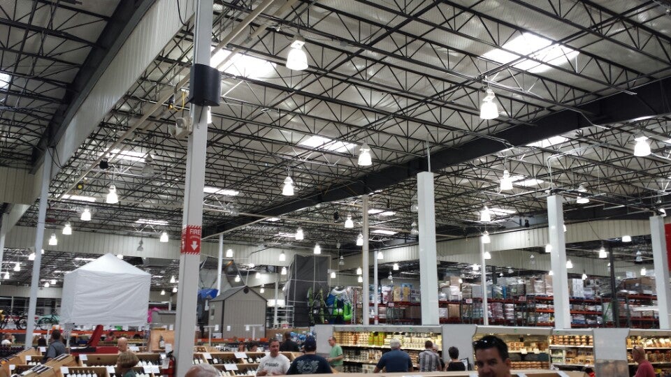 Costco Wholesale, 7850 SW Dartmouth St, Tigard, OR, Warehouses - MapQuest