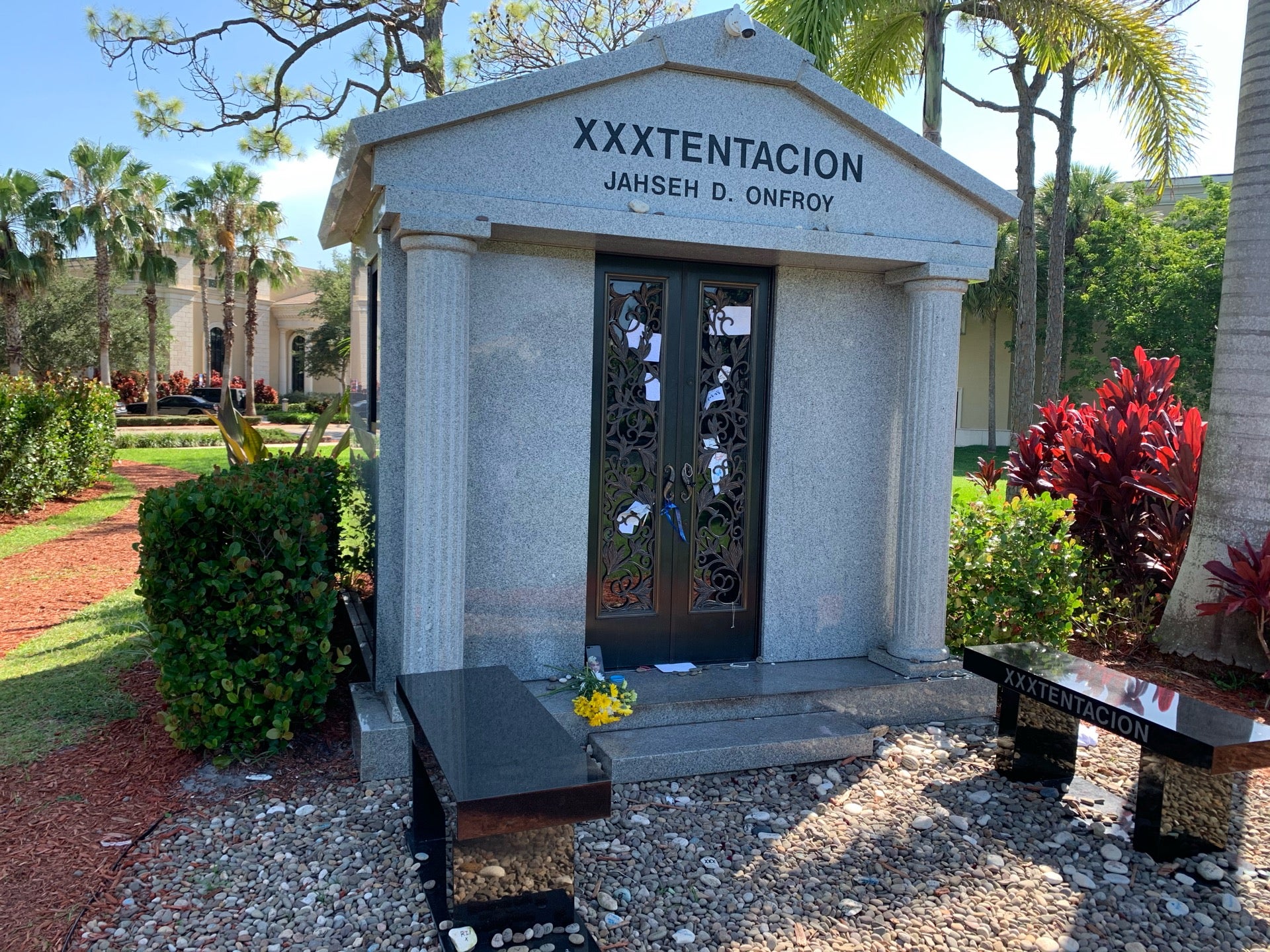 Gardens Memorial Park, 4103 N Military Trl, Boca Raton, FL, Cemeteries ...