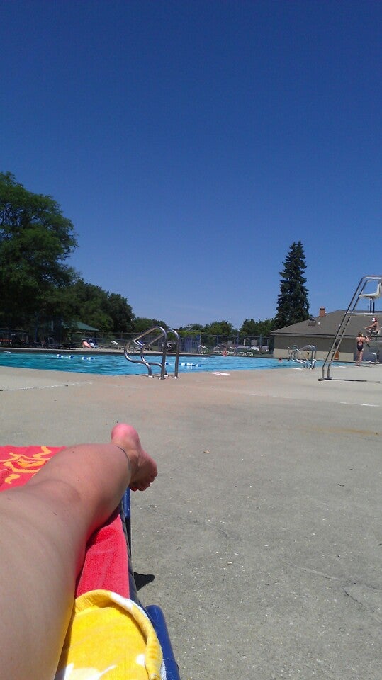 Botsford Swimming Pool, 19444 Lathers St, Livonia, MI, Sports ...