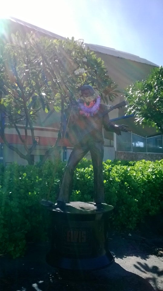 Elvis "Aloha from Hawaii" Statue, 777 Ward Ave, Honolulu, HI, Gardens ...