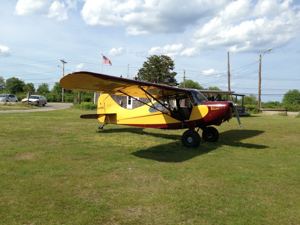 Pease Planesense Air Force Hangar, Portsmouth, NH, Airports - MapQuest