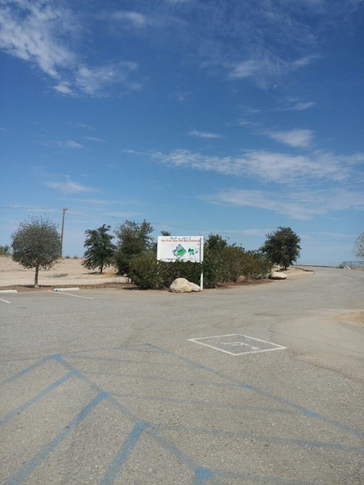 Kern River Bike Path West Extension, Bakersfield, CA, Trail - MapQuest