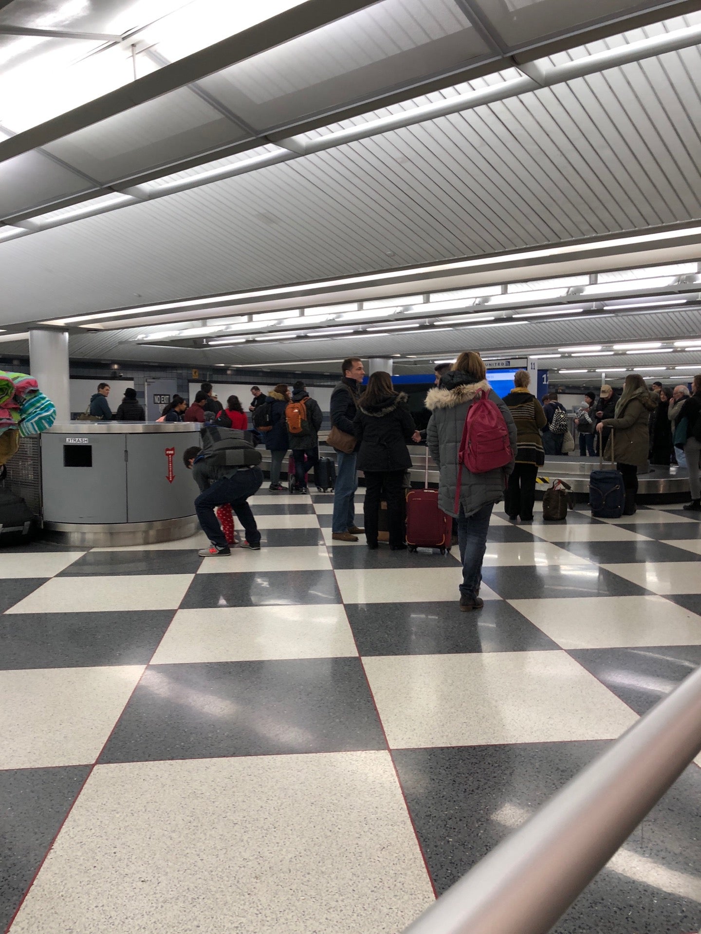 Terminal 1 Baggage Claim, Terminal 1, Chicago, IL, Baggage Transfer ...