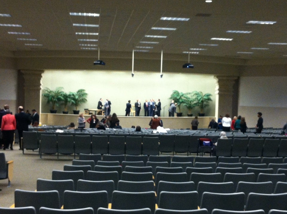 Assembly Hall of Jehovah's Witnesses, 2020 Walters Rd, Fairfield, CA ...