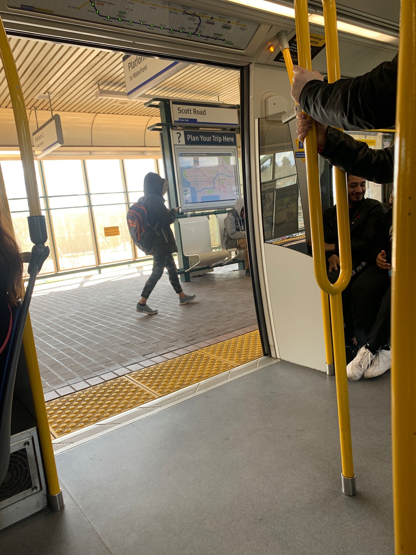 Scott Road SkyTrain Station, 12515 110th Ave, Surrey, BC - MapQuest