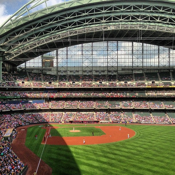 Johnsonville Party Deck, 1 Brewers Way, Milwaukee, WI, Entertainment ...