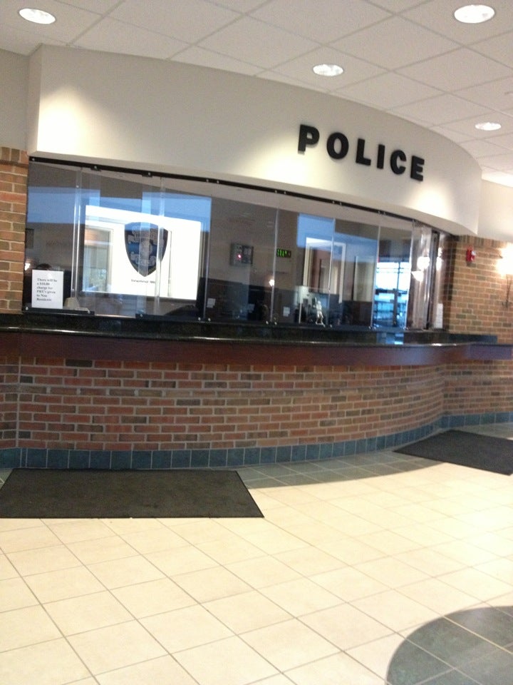 Detroit Metro Airport Police, 31399 E Service Dr, Romulus, MI - MapQuest