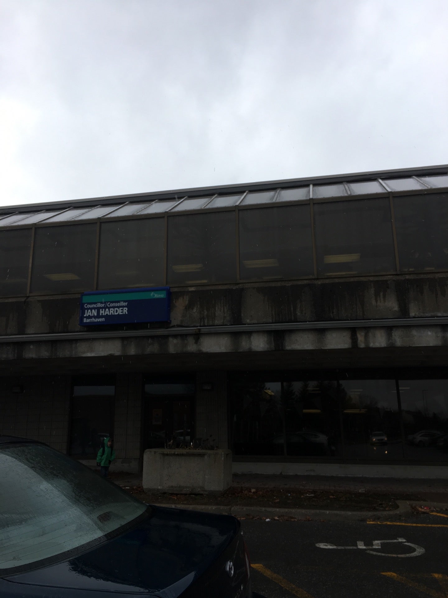 Biblioth que Ottawa Library Ruth E Dickinson 100 Malvern Dr Ottawa biblioth-que-ottawa-library-ruth-e-dickinson-100-malvern-dr-ottawa