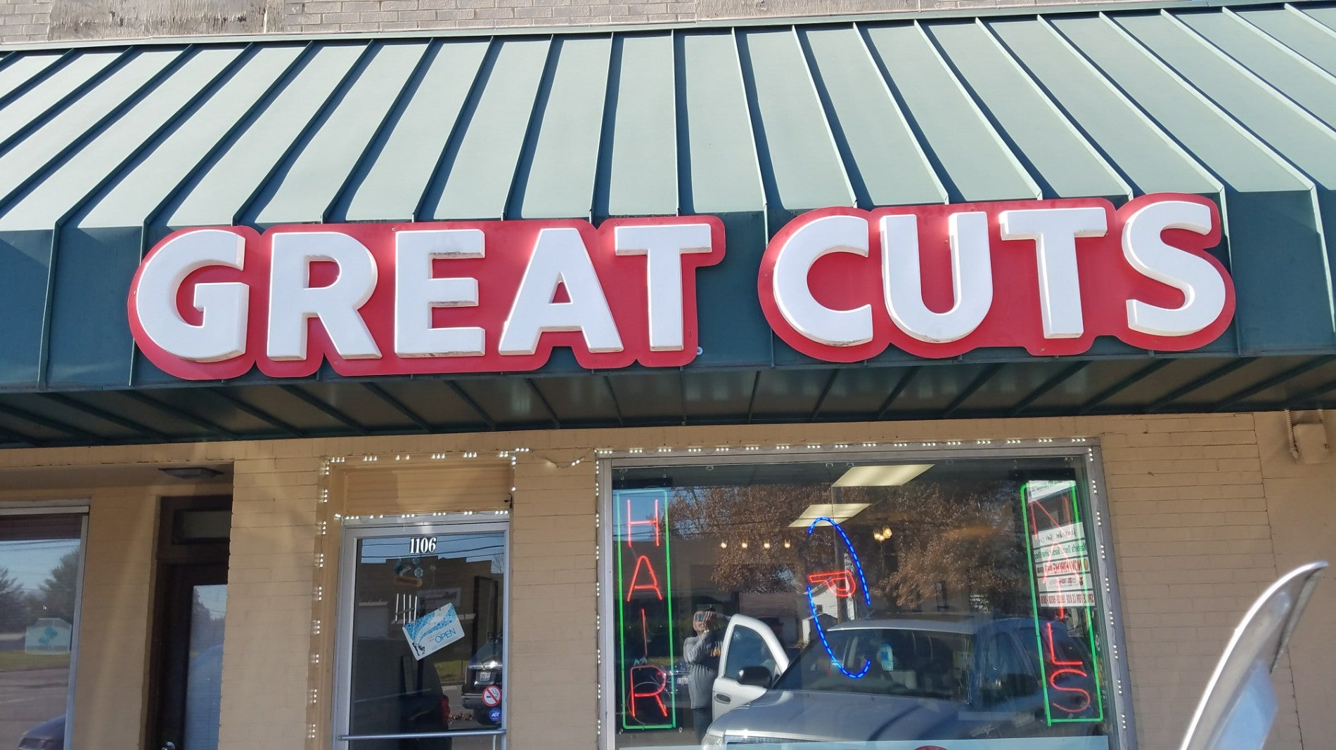 Great Clips, 1837 Homer Adams Pkwy, Unit D, Oakwood Plaza, Alton, IL ...