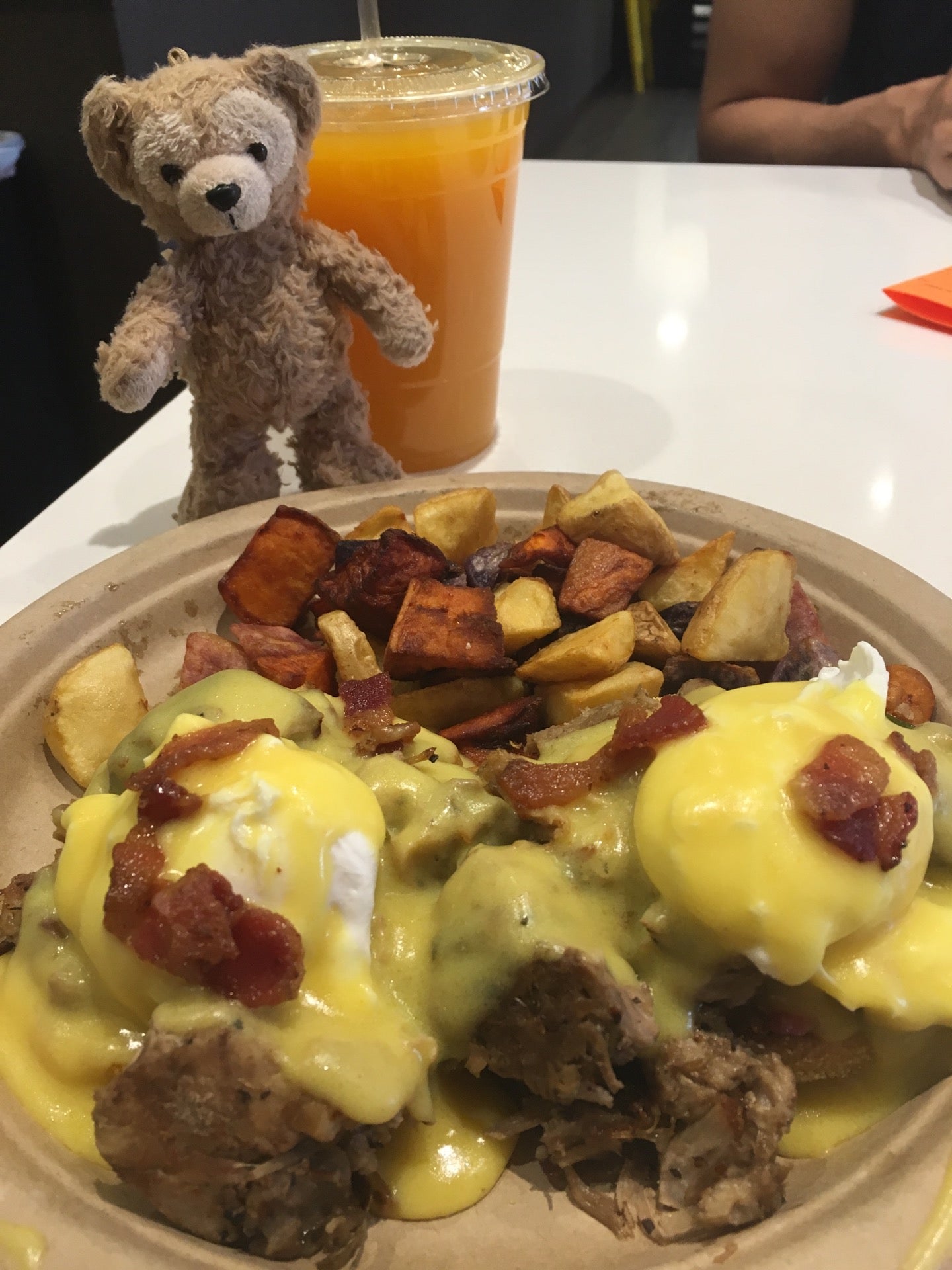 Koa Cafe, 2700 S King St, Honolulu, HI, Coffee Shops - MapQuest