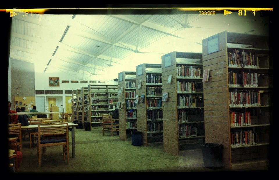 Valley Hi-North Laguna Library, 7400 Imagination Parkway, Sacramento ...