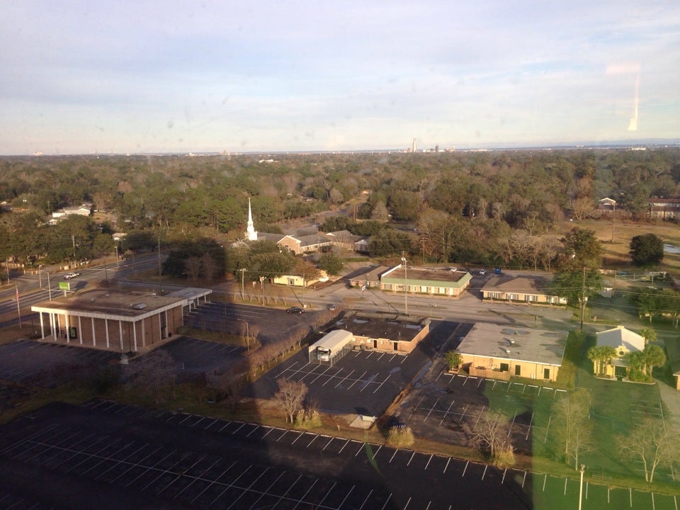 Mobile Marriott, 3101 Airport Blvd, Mobile, AL, Hotels & Motels - MapQuest