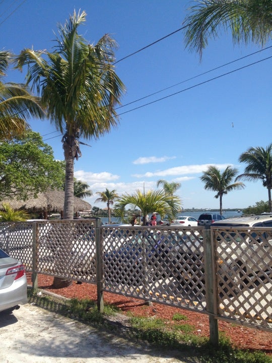 Casey Key Tiki Bar, Osprey, FL, Cocktail Lounges - MapQuest Casey Key Tiki Bar, Osprey, FL, Cocktail Lounges - MapQuest