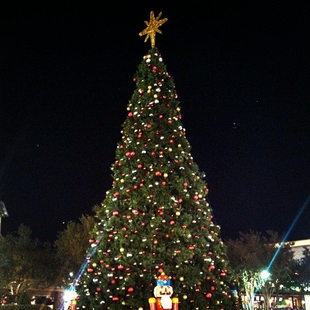 The Crossings at Corona, 2470 Tuscany St, Corona, CA, Shopping Centers ...