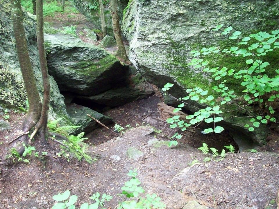 Indian Council Caves, Barkhamsted, CT - MapQuest