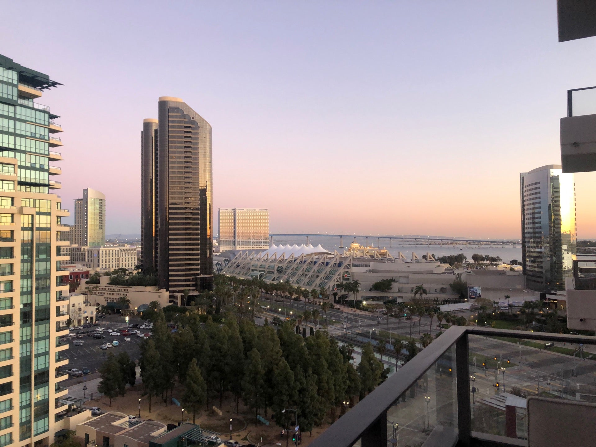 Pinnacle Marina Tower, 550 Front St, San Diego, CA - MapQuest