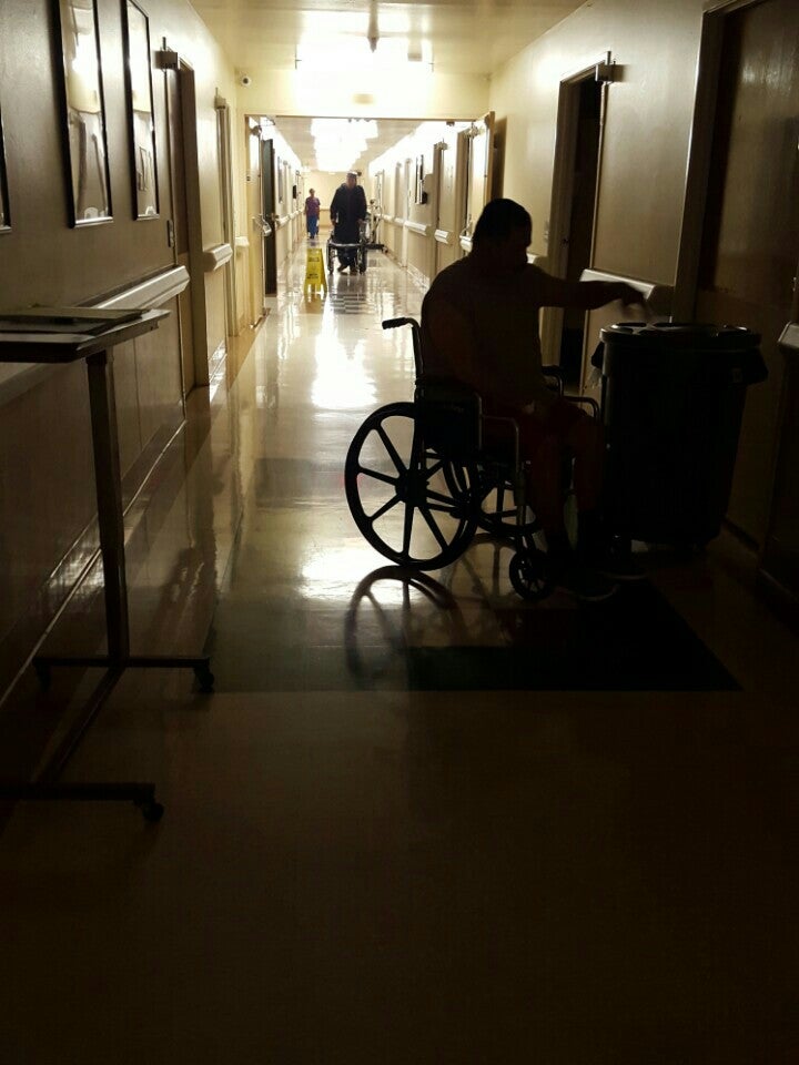 Meadows Ridge Care Center, 1700 E Washington St, Colton, CA - MapQuest